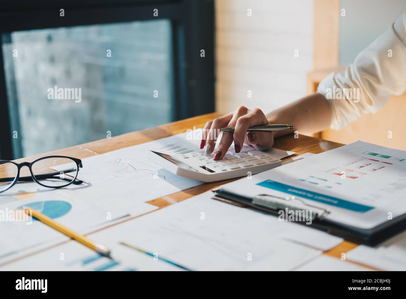Accounting machine hi-res stock photography and images - Alamy