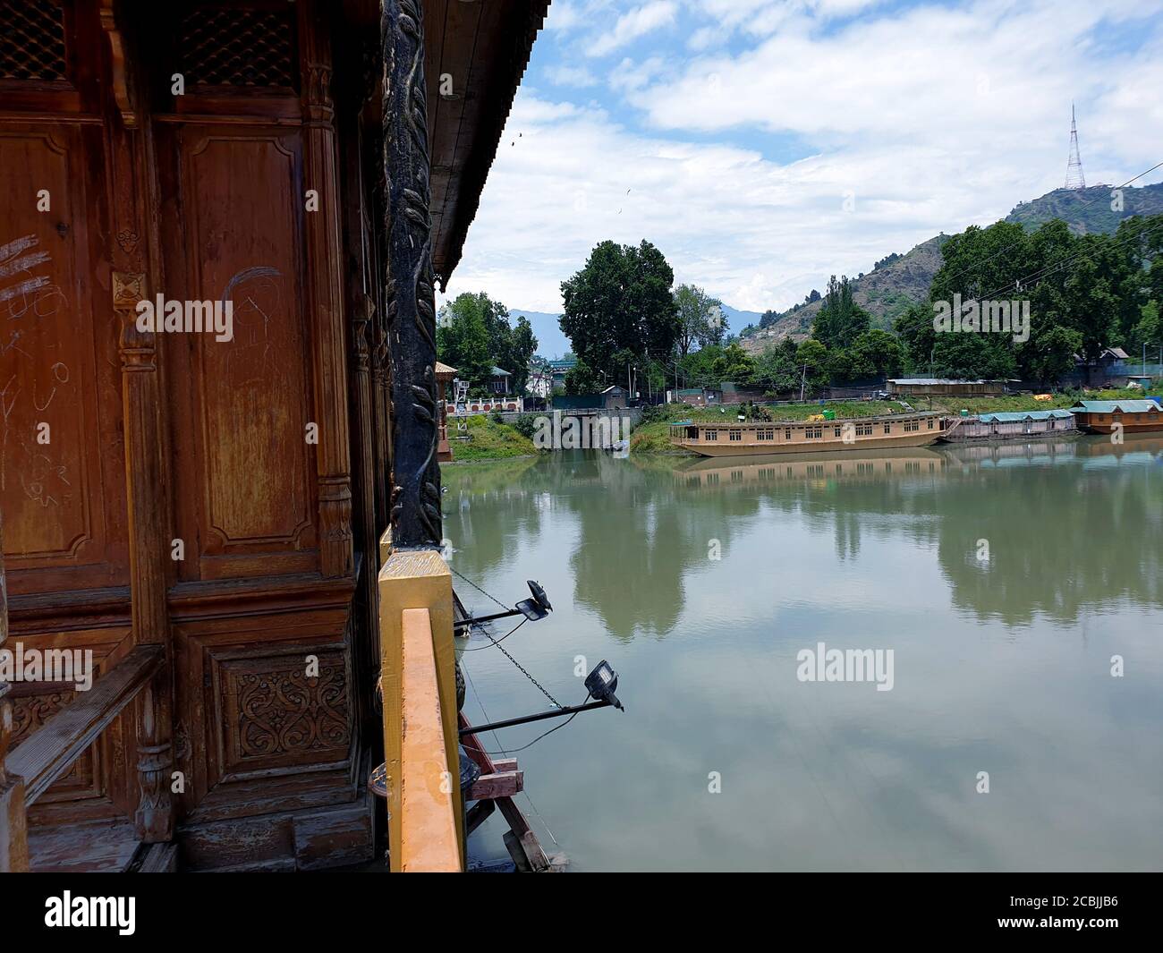 Wooden houseboats and bridges looks beautiful Stock Photo - Alamy