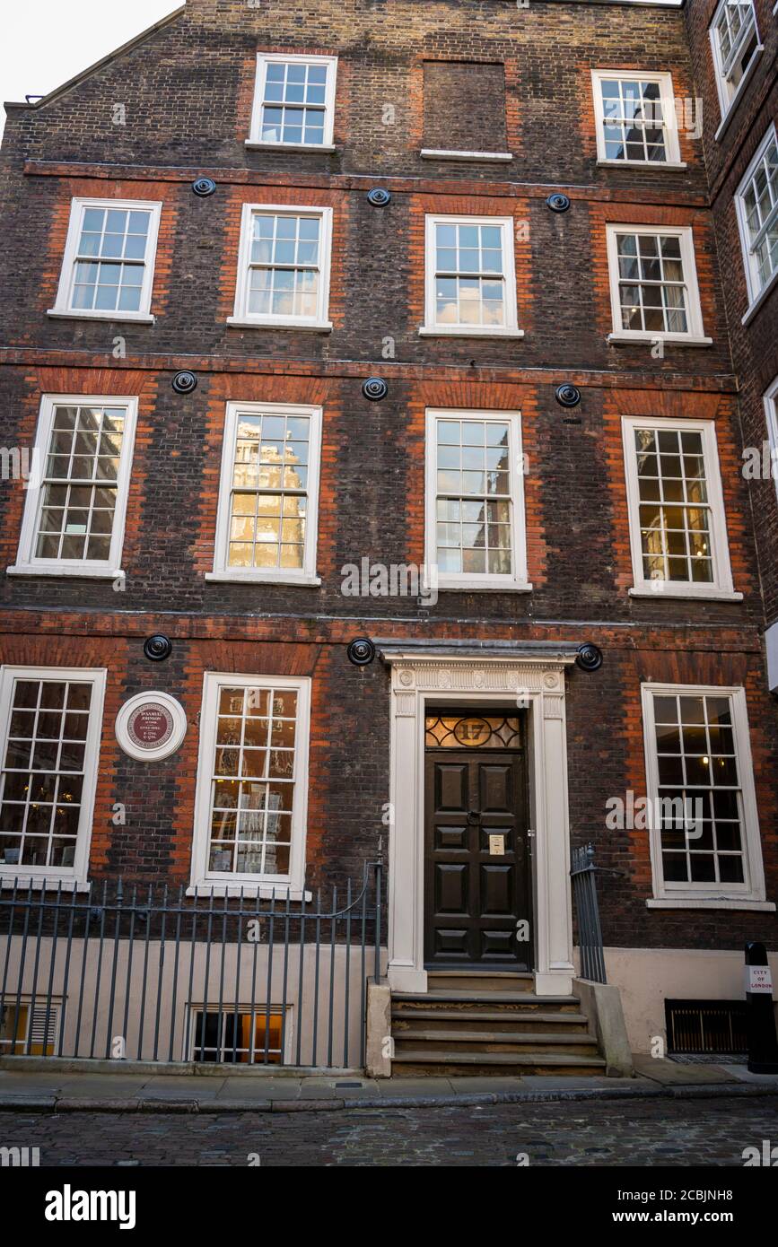 Dr Johnson's House - Samuel Johnson's museum, London UK Stock Photo - Alamy