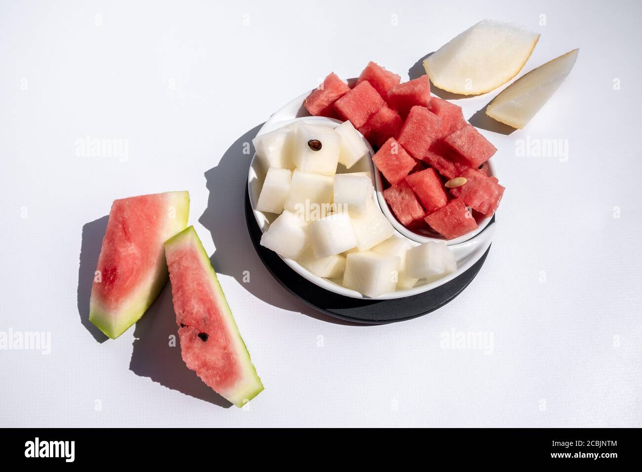 Melon shaped dish hi-res stock photography and images - Alamy