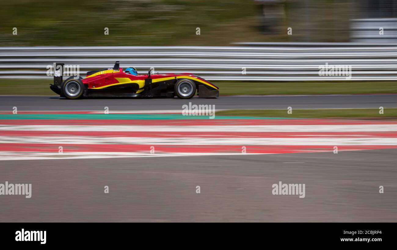 Black racing car hi-res stock photography and images - Alamy