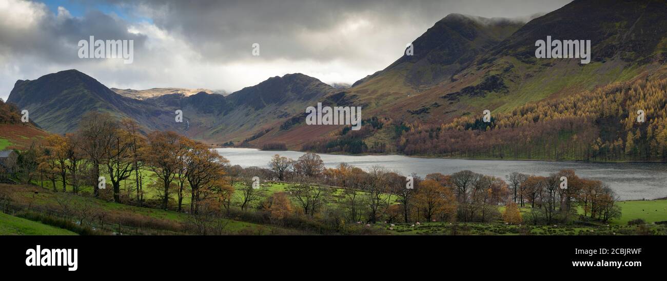 Haystacks in countryside district hi-res stock photography and images ...