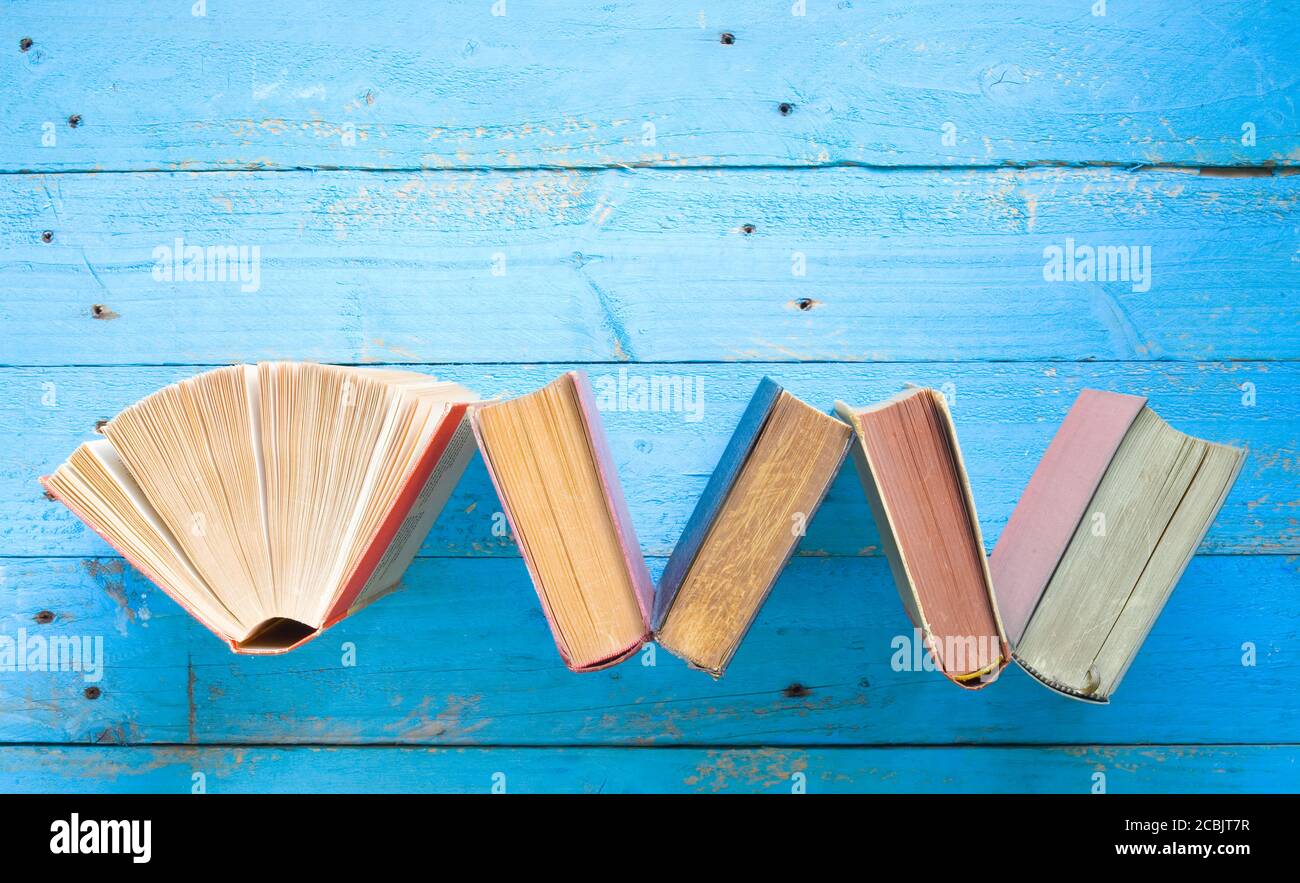 Read textbook hi-res stock photography and images - Alamy