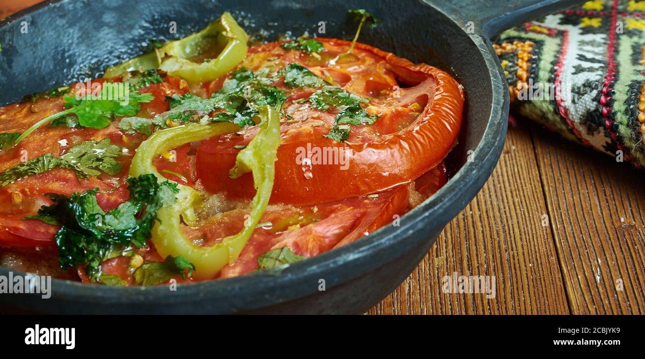 Thracian Guveche, Traditional Bulgarian clay pot dish Stock Photo - Alamy