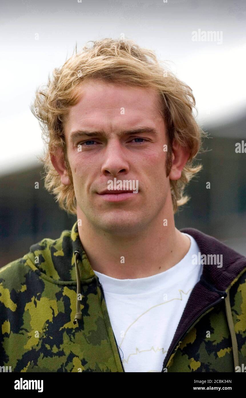 Welsh rugby player hi-res stock photography and images - Alamy