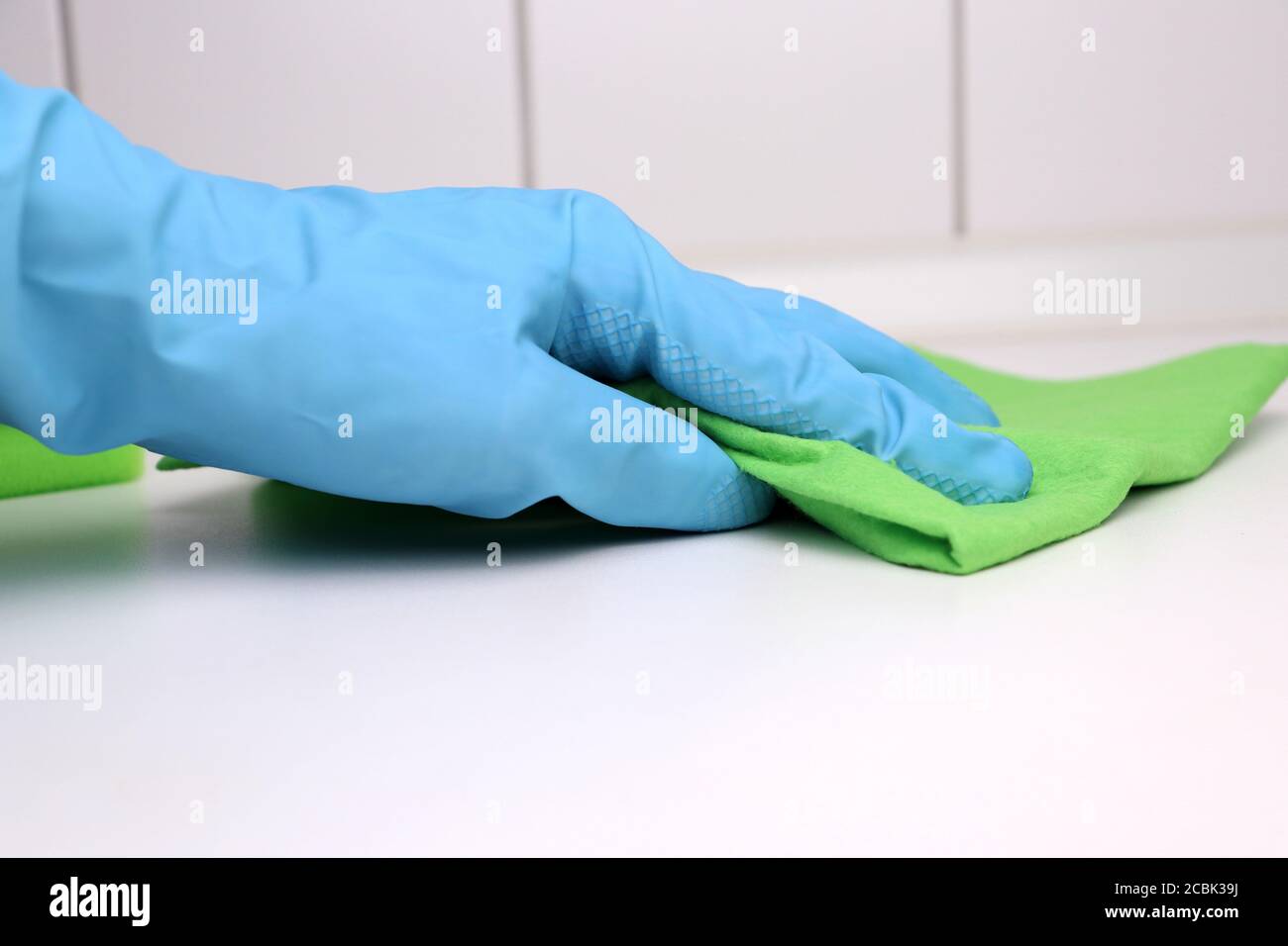 cleaning the table Stock Photo - Alamy