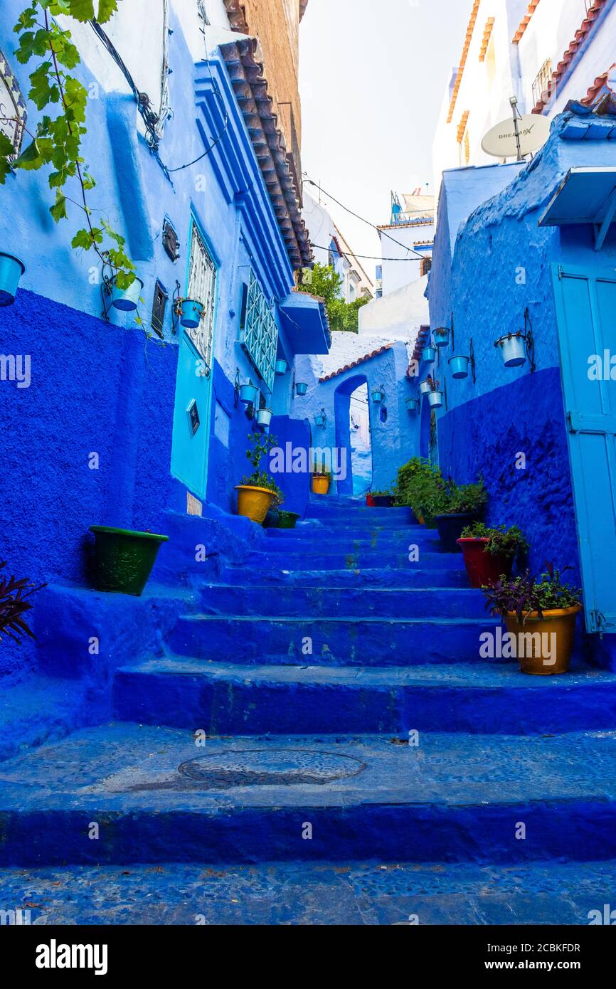 Famous blue stairs in Chefchaouen, Morocco Stock Photo - Alamy