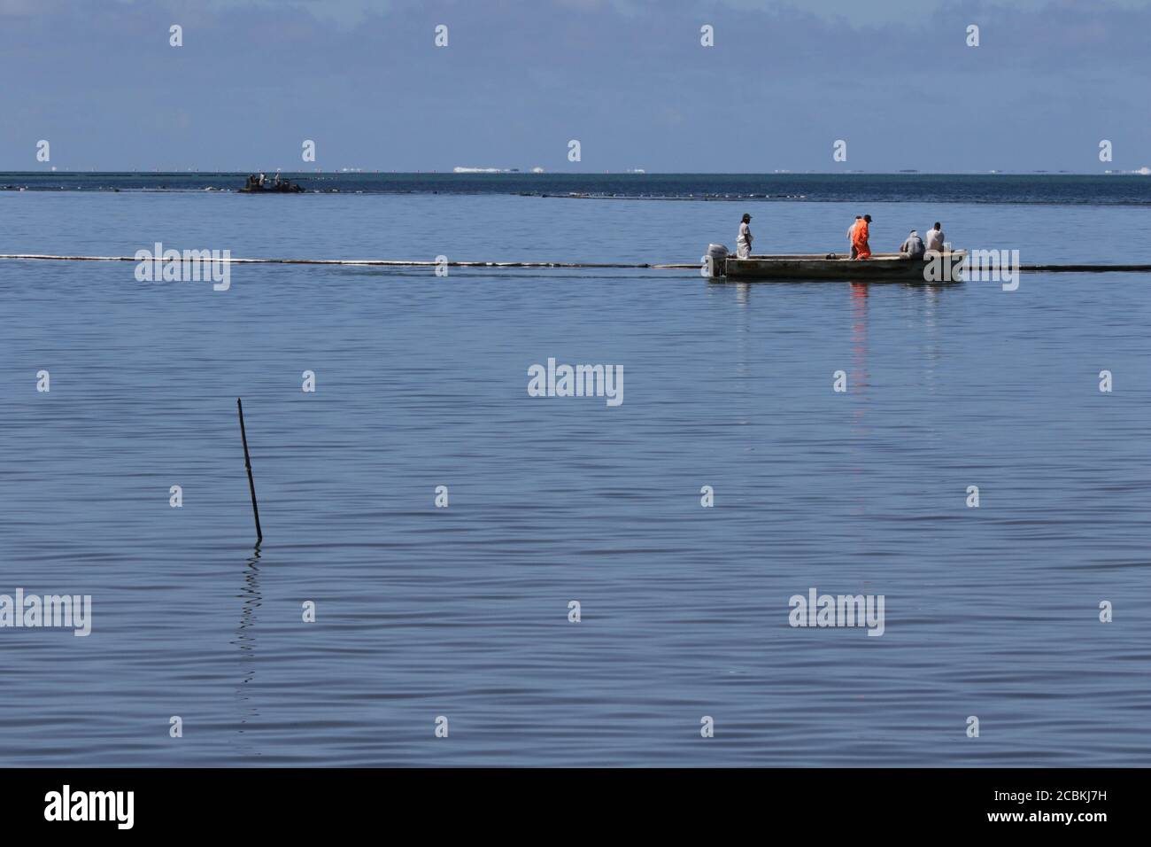 MV Wakashio oil spill Stock Photo - Alamy