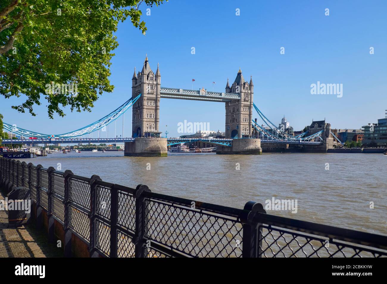England, London, View of Tower Bridge and the River Thames from ...