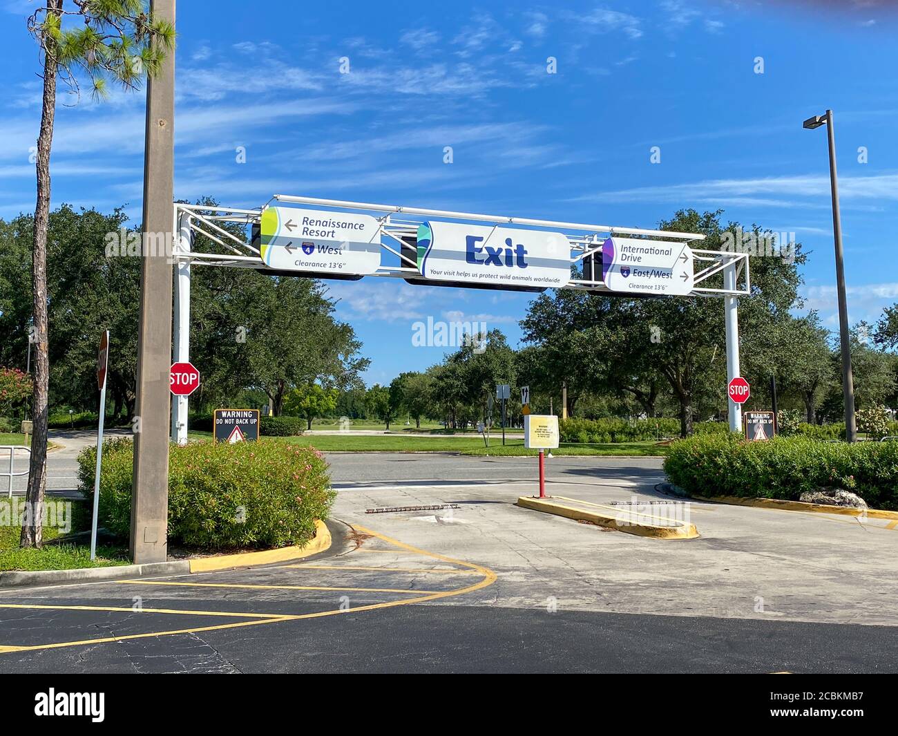 Orlando,FL/USA- 6/18/20: The exit sign in the parking lot at SeaWorld ...