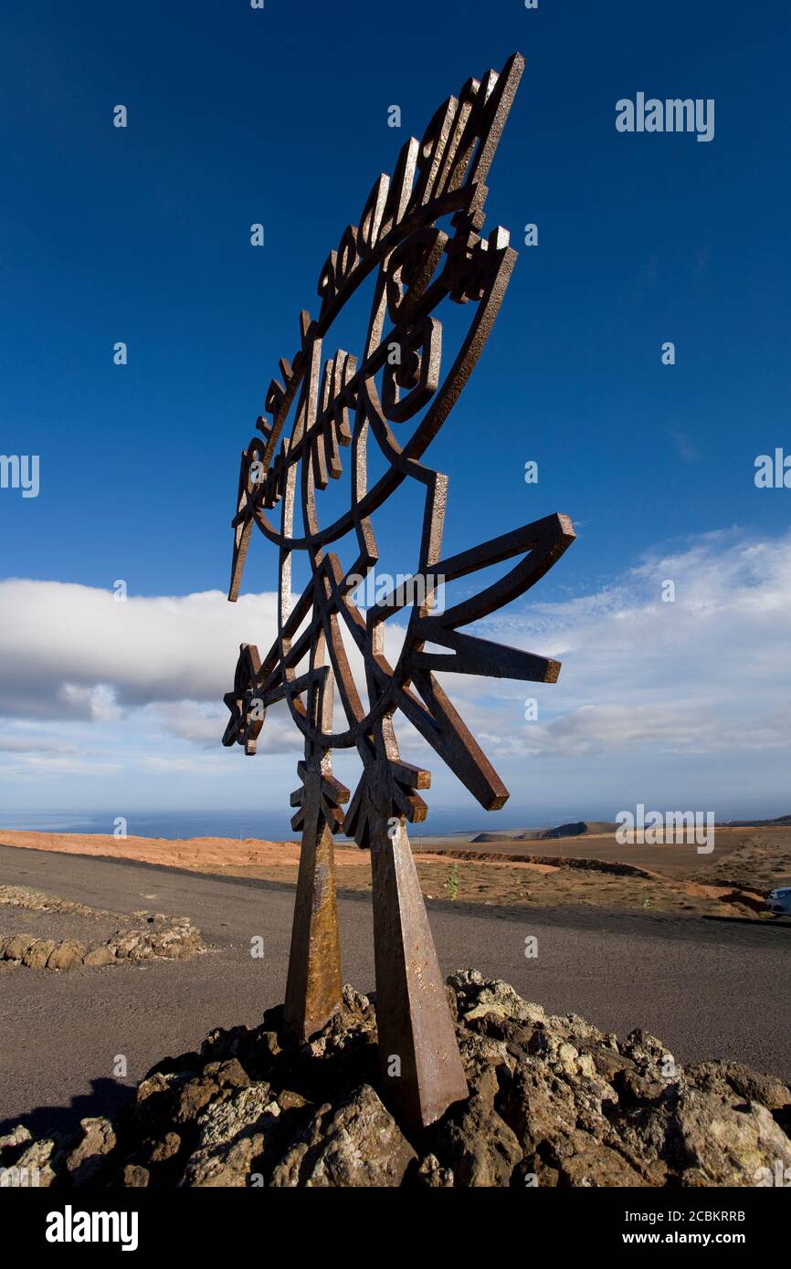 Mirador del rio sculpture cesar hi-res stock photography and images - Alamy
