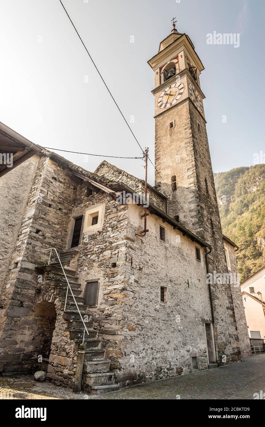 Old church, Moghegno Village, Maggia Valley, Ticino, Switzerland Stock ...