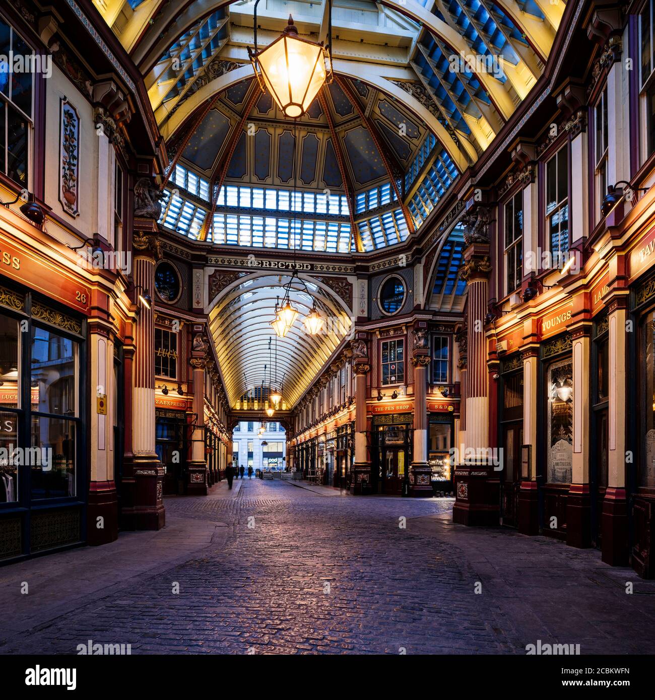 Traditional interior of Leadenhall Market, London, UK Stock Photo - Alamy