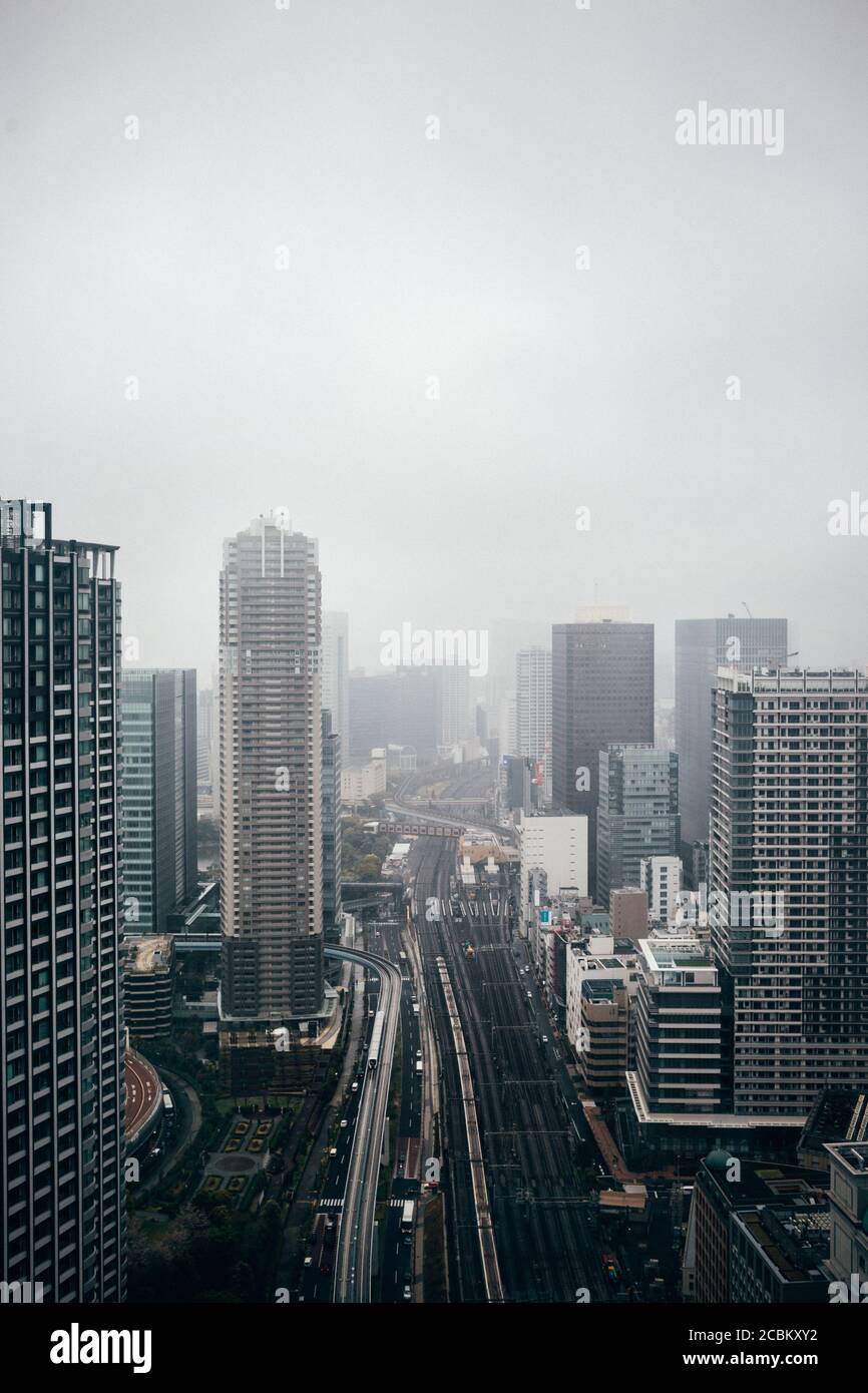 Tokyo buildings focus hi-res stock photography and images - Alamy