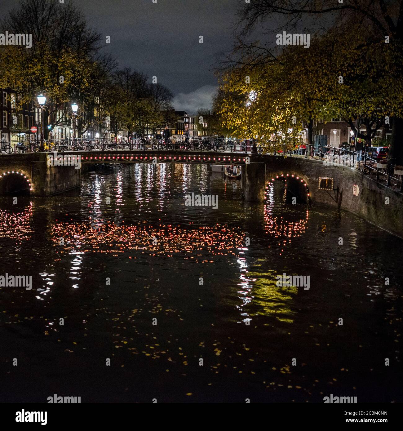 Bridge canal europe france night paris water hi-res stock photography ...