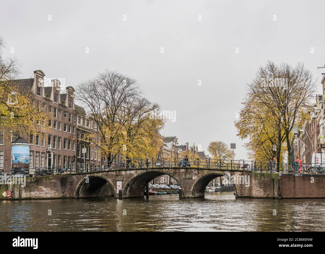 Amsterdam arch architecture background hi-res stock photography and ...