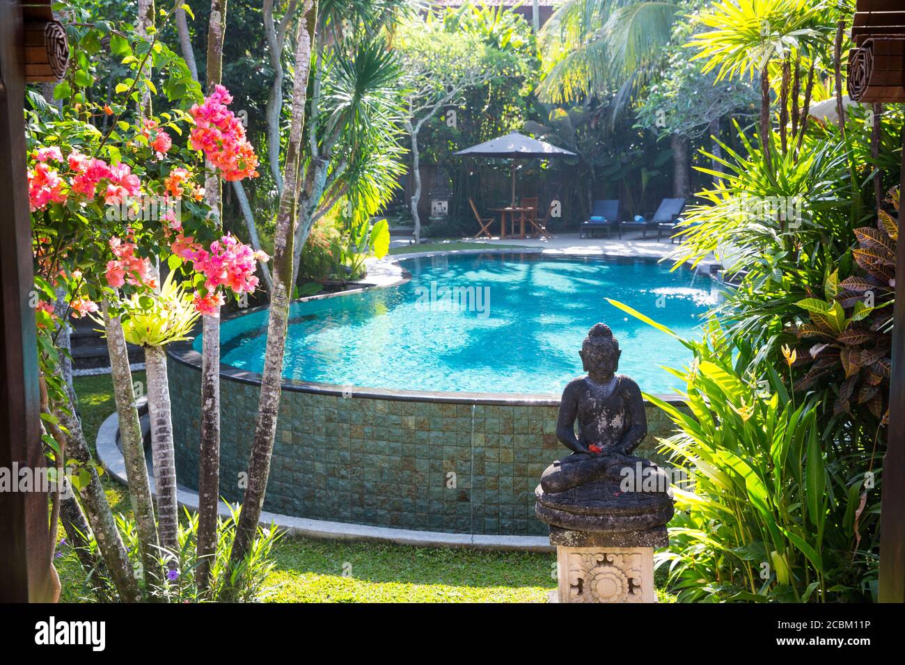 Swimming pool in tropical resort, Ubud, Bali, Indonesia Stock Photo - Alamy