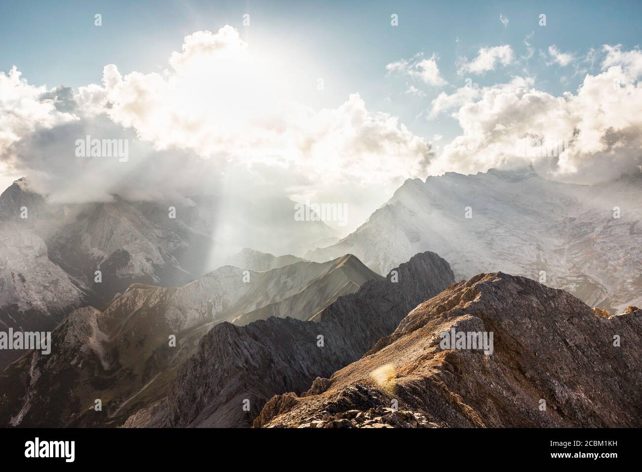 Mount Hochwanner, Wetterstein Mountains, Bavaria Stock Photo - Alamy