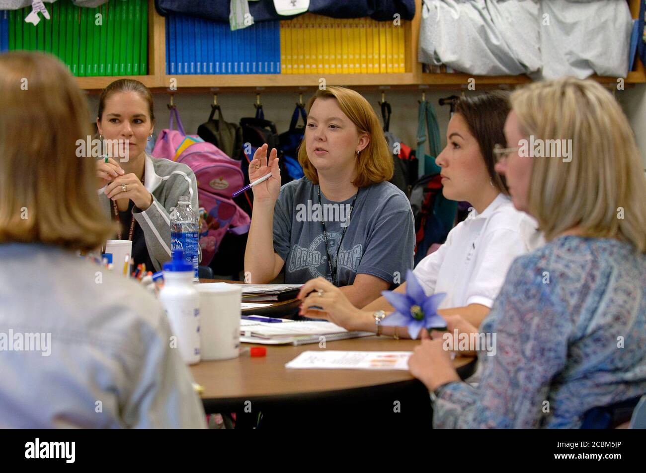 Team second grade hi-res stock photography and images - Alamy