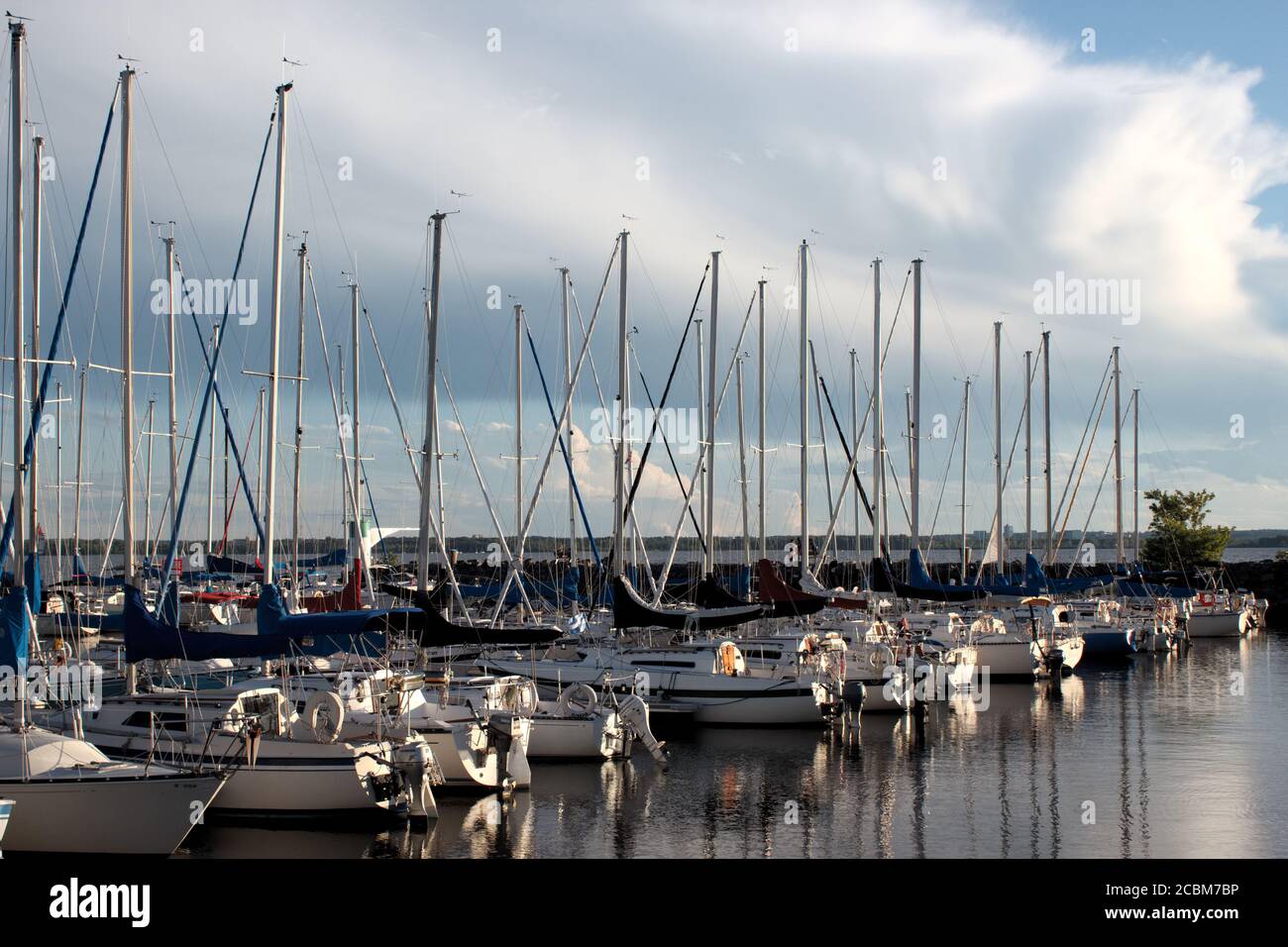 Aylmer marina hi-res stock photography and images - Alamy