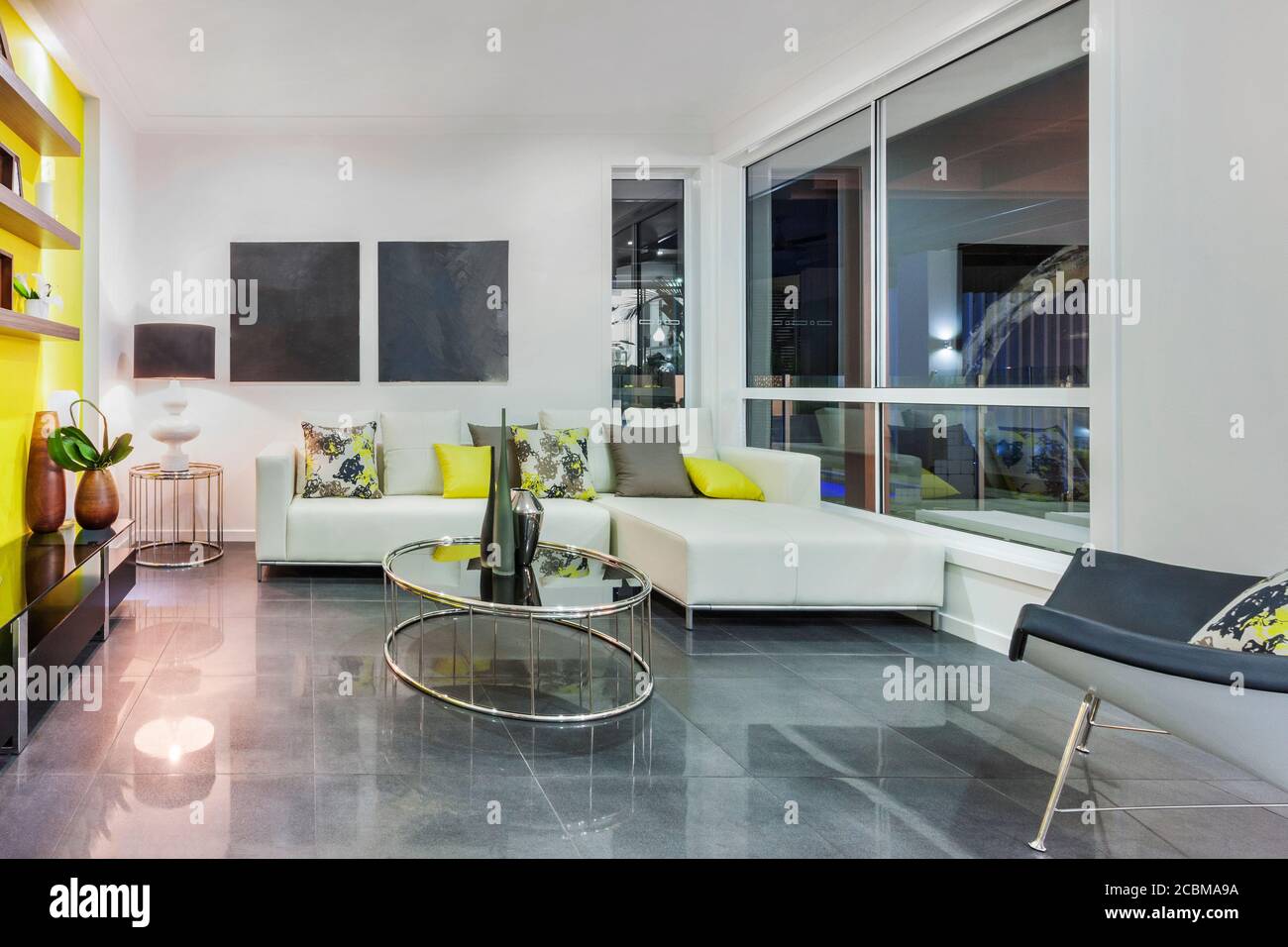 Interior view of a living room in new luxury home Stock Photo - Alamy
