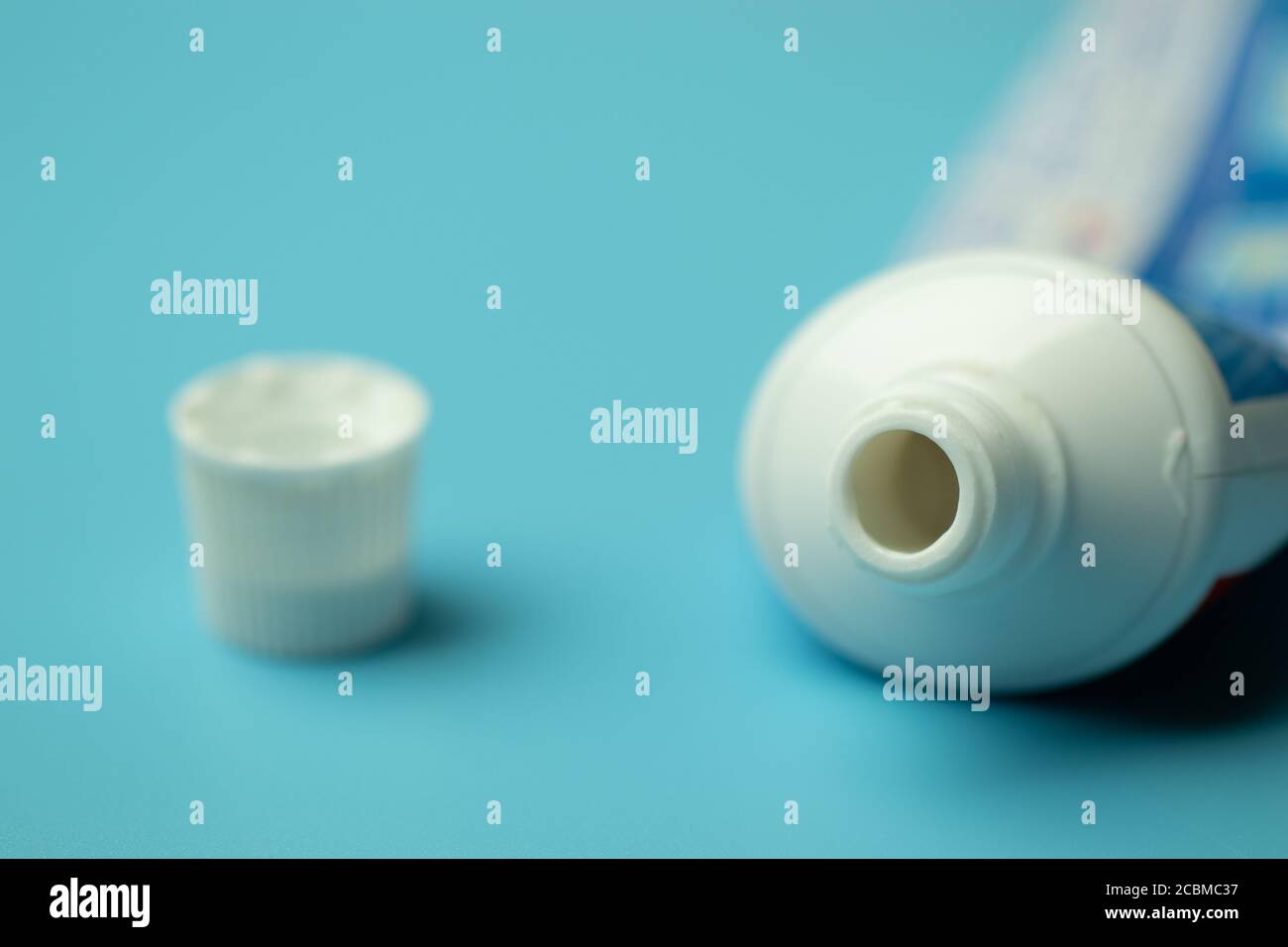 Clean teeth hi-res stock photography and images - Alamy