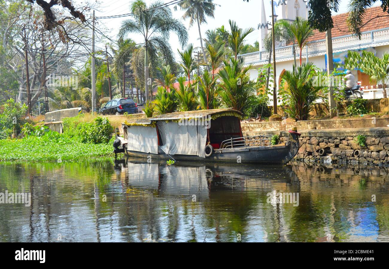 Image of Shikara boats moored along the canals of Alleppey Famous for ...
