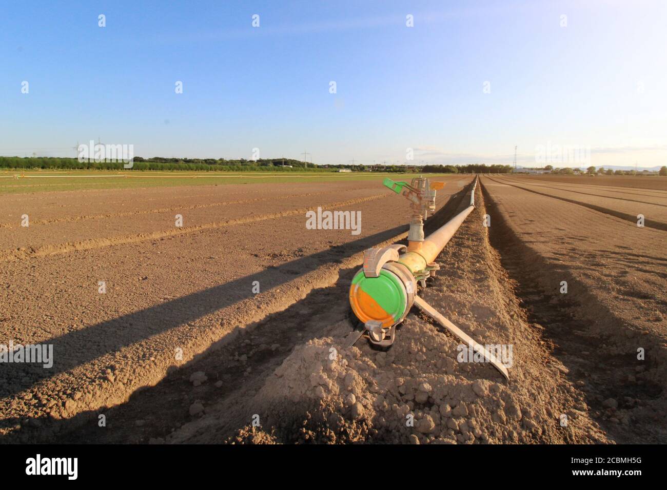 Agricultural irrigation hi-res stock photography and images - Alamy
