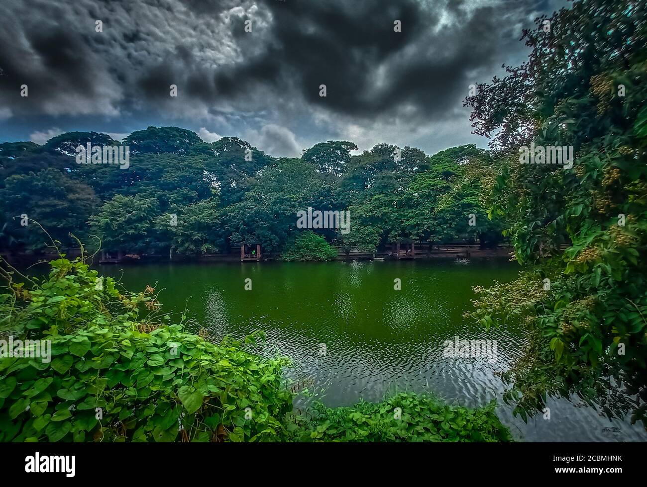 Dhanmondi hi-res stock photography and images - Alamy