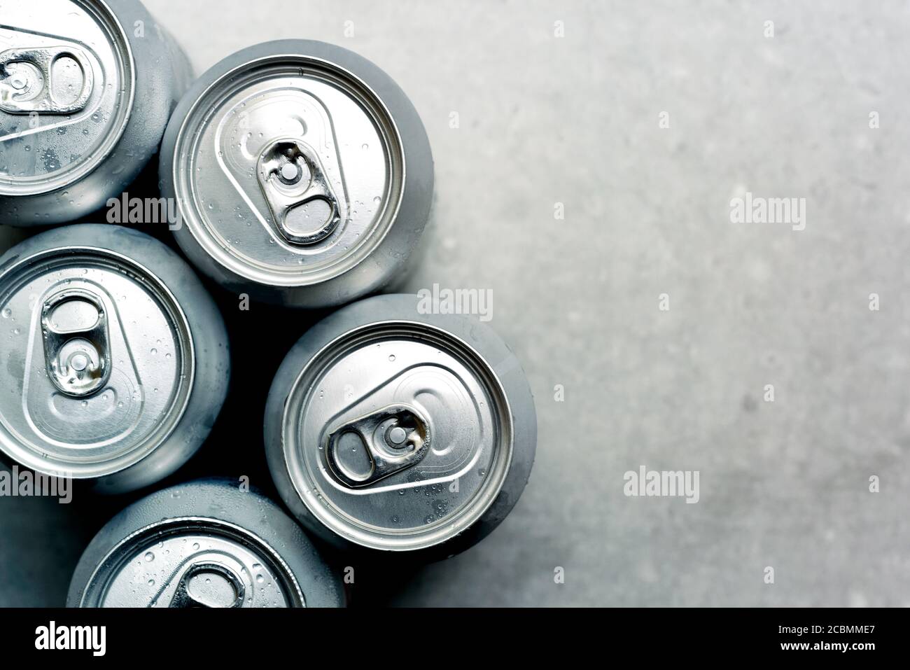 Ice cold blank can ice hi-res stock photography and images - Alamy