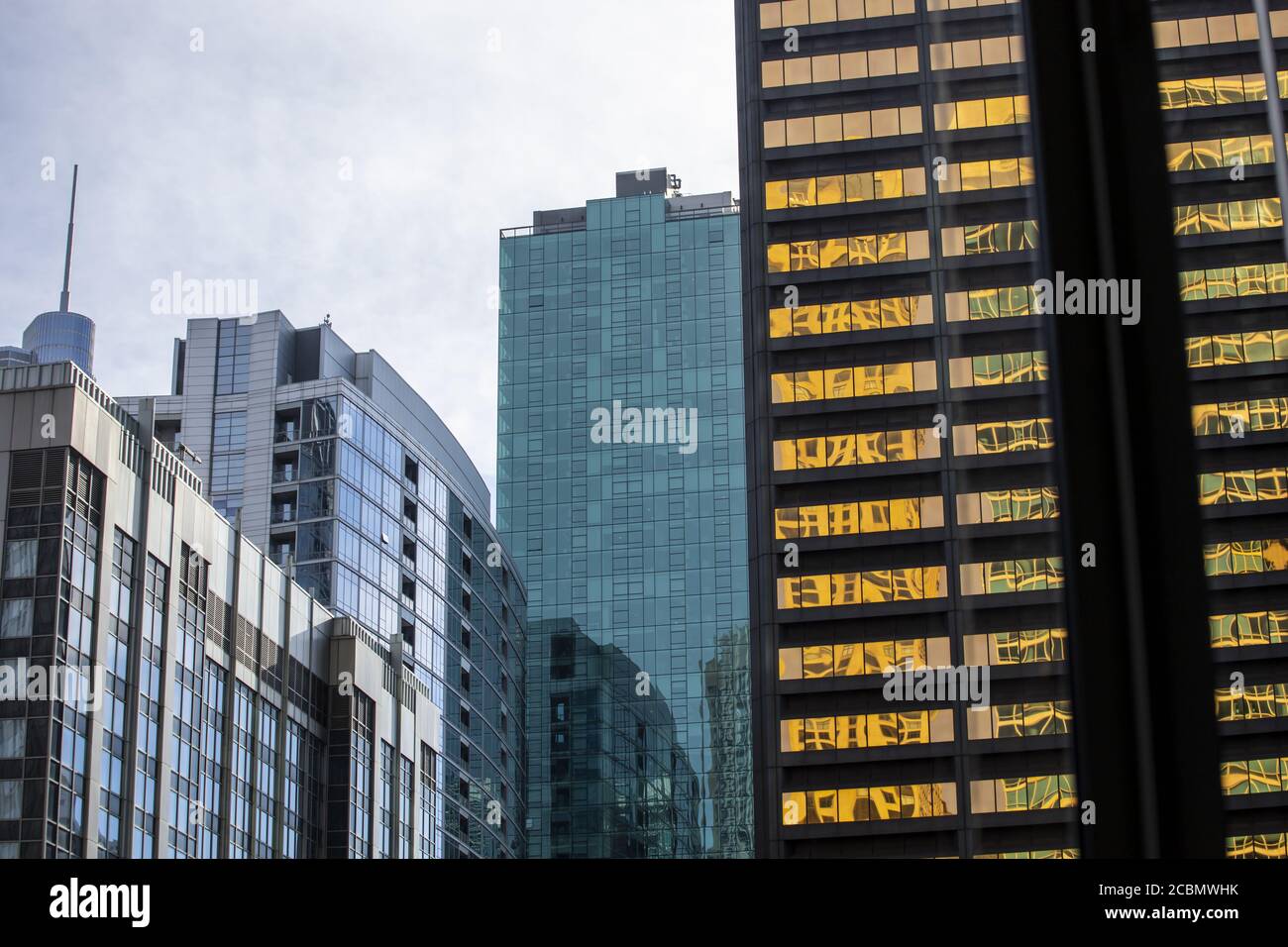 view of downtown city glass buildings in Chicago Stock Photo - Alamy