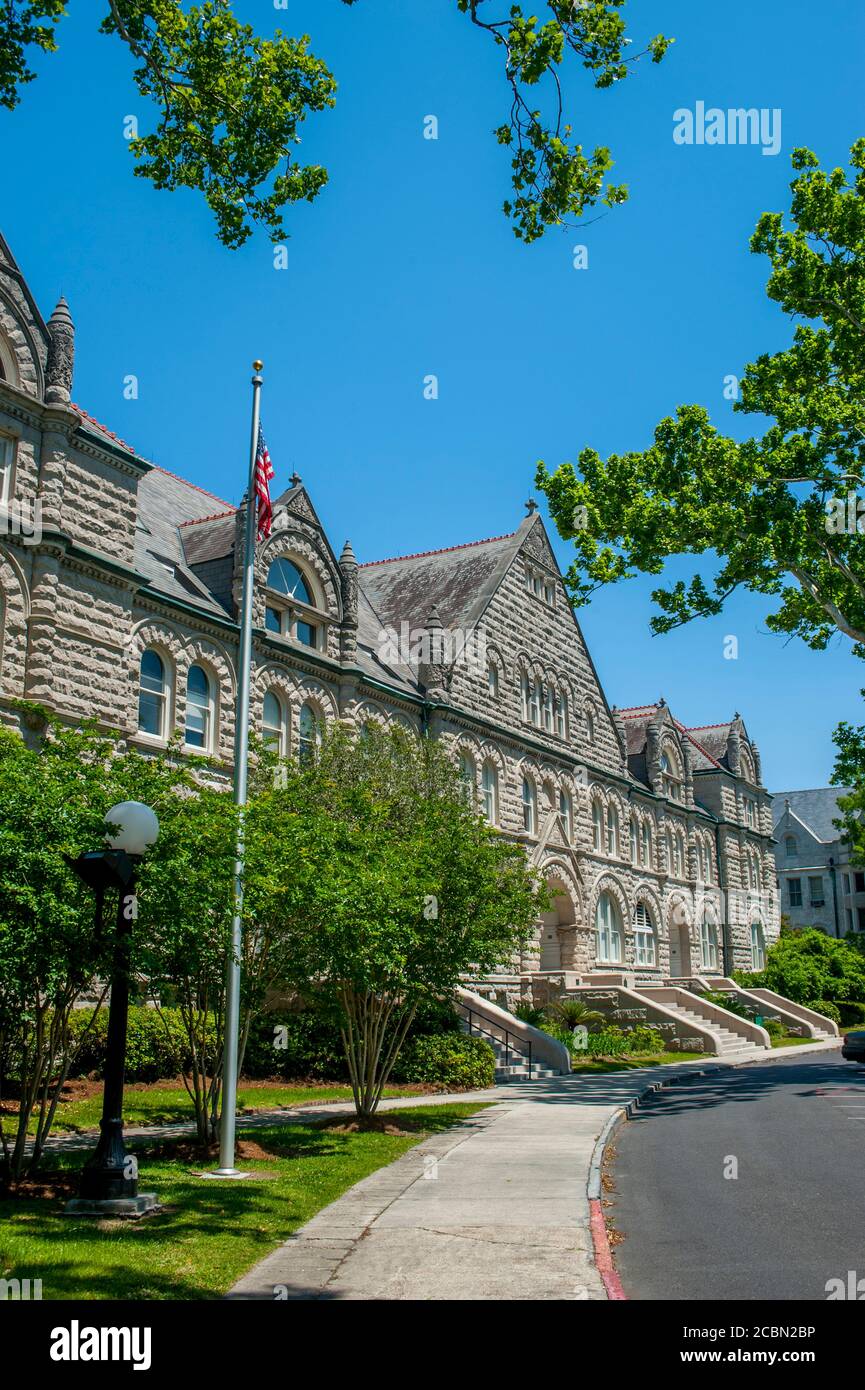 Tulane campus hi-res stock photography and images - Alamy
