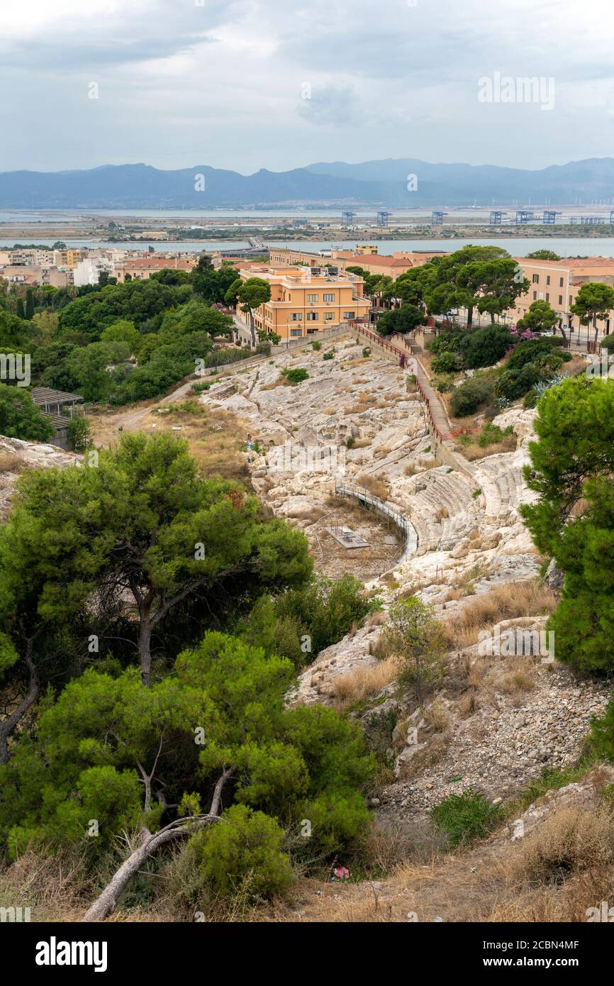 Roman amphitheatre sardinia hi-res stock photography and images - Alamy