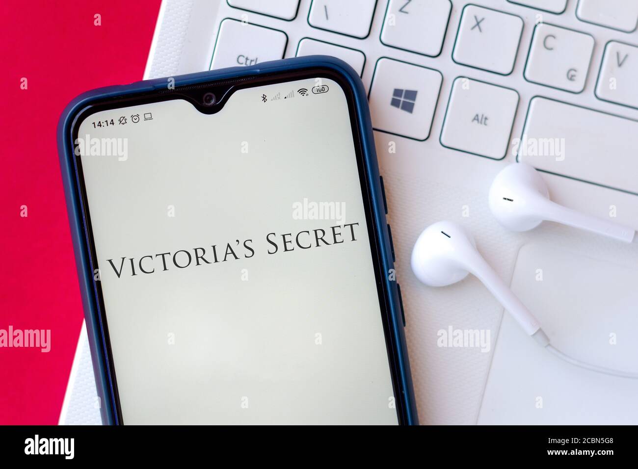 Victorias secret logo hi-res stock photography and images - Alamy