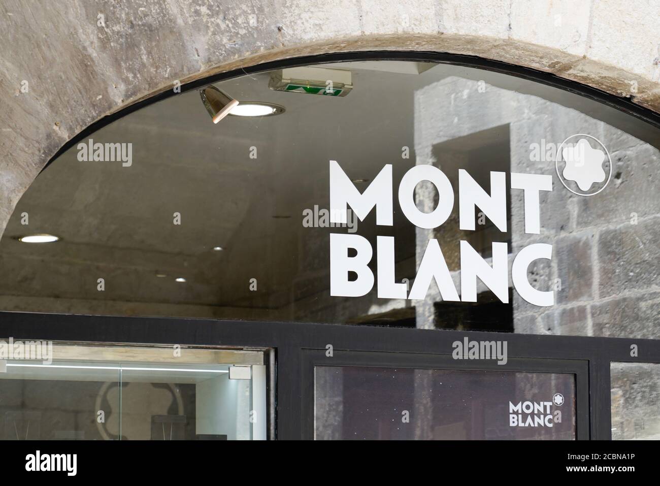 Montblanc sign hi-res stock photography and images - Alamy