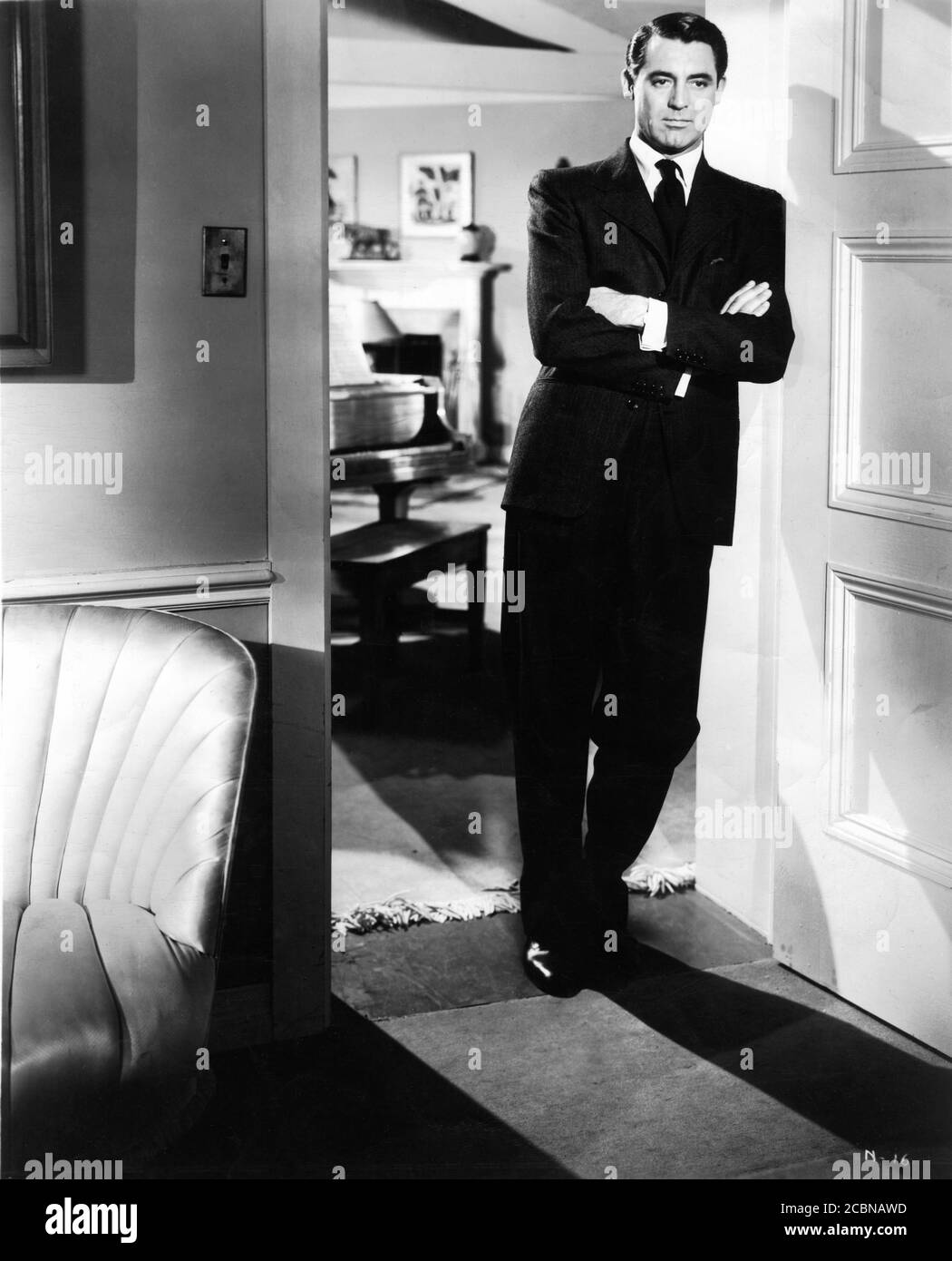 CARY GRANT as Devlin in NOTORIOUS ! 1946 director ALFRED HITCHCOCK ...