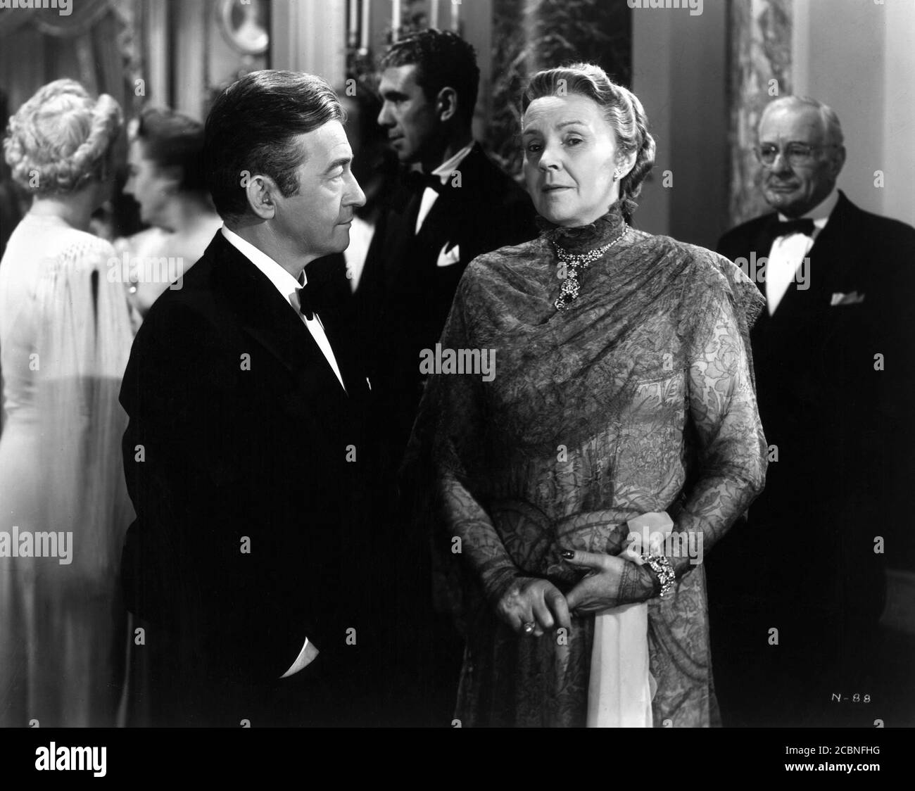 CLAUDE RAINS and Madame LEOPOLDINE KONSTANTIN in NOTORIOUS ! 1946 ...