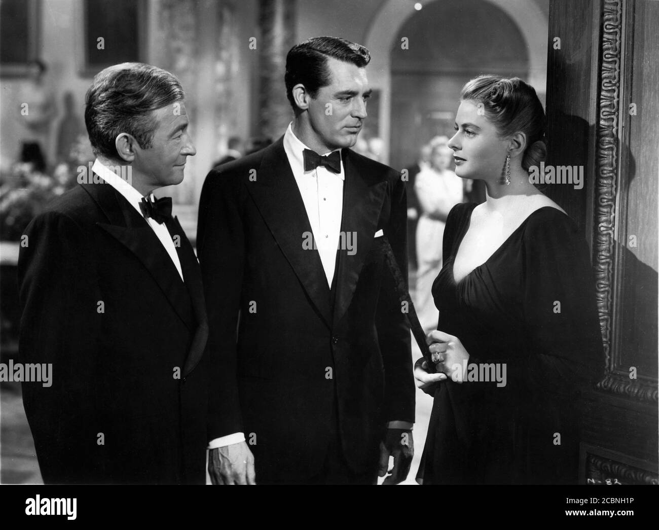 CLAUDE RAINS CARY GRANT and INGRID BERGMAN in NOTORIOUS ! 1946 director ...