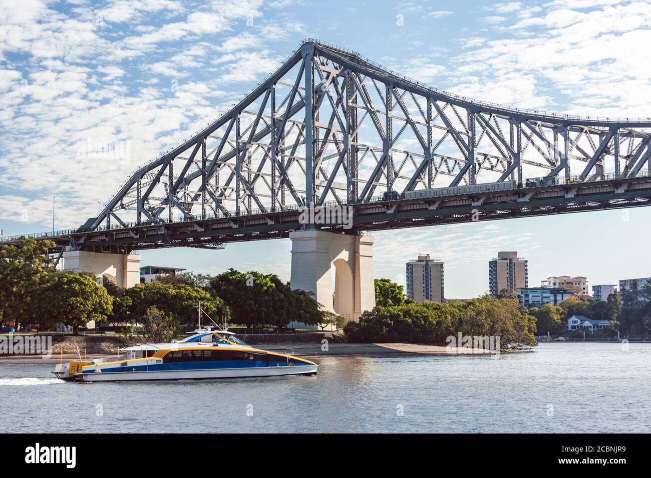 The famous Brisbane city bridge Stock Photo - Alamy
