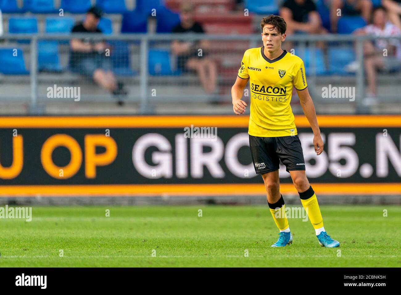 Simon janssen hi-res stock photography and images - Alamy