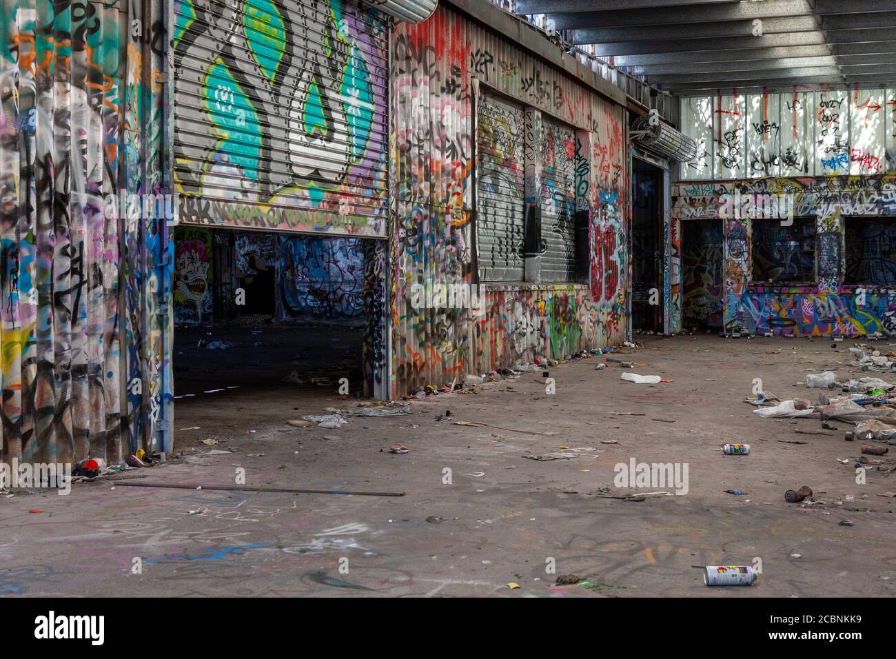 Inside of an old and abandoned building Stock Photo - Alamy