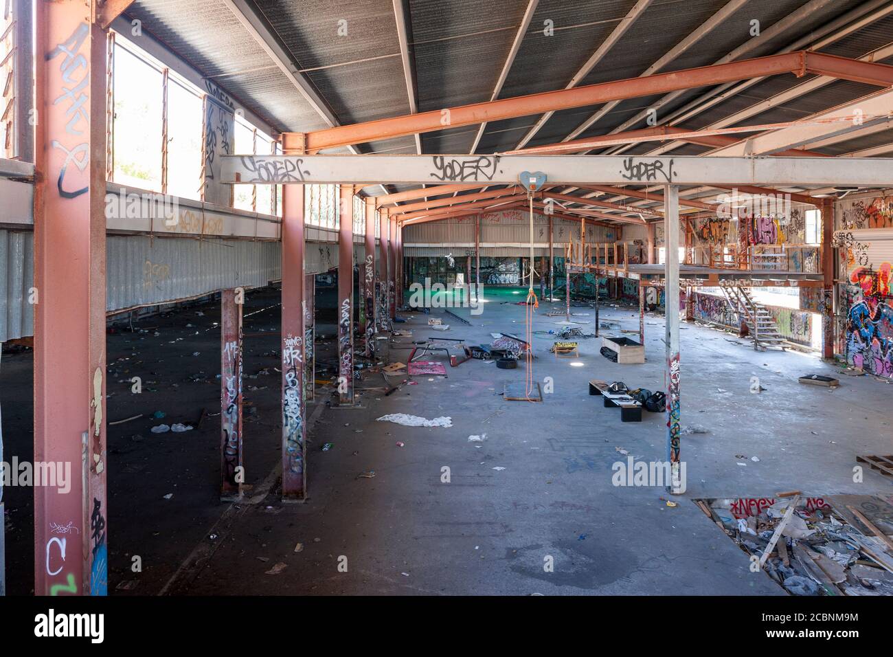 Inside of an old and abandoned building Stock Photo - Alamy