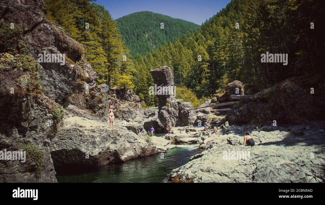 Three Pools on the North Fork of the Santiam River, picnic site make ...