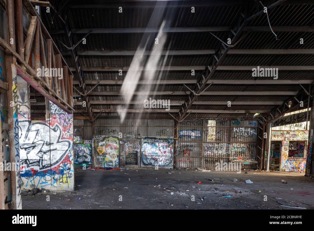 Inside of an old and abandoned building Stock Photo - Alamy