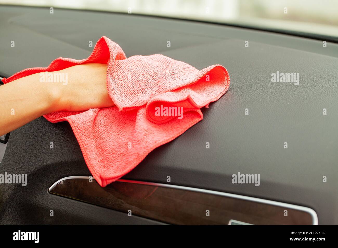 Close up woman washing car hi-res stock photography and images - Alamy