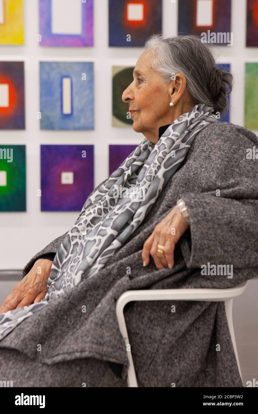 Venezuela born Artist Luchita Hurtado Has Died At The Age Of 99 She Is venezuela-born-artist-luchita-hurtado-has-died-at-the-age-of-99-she-is