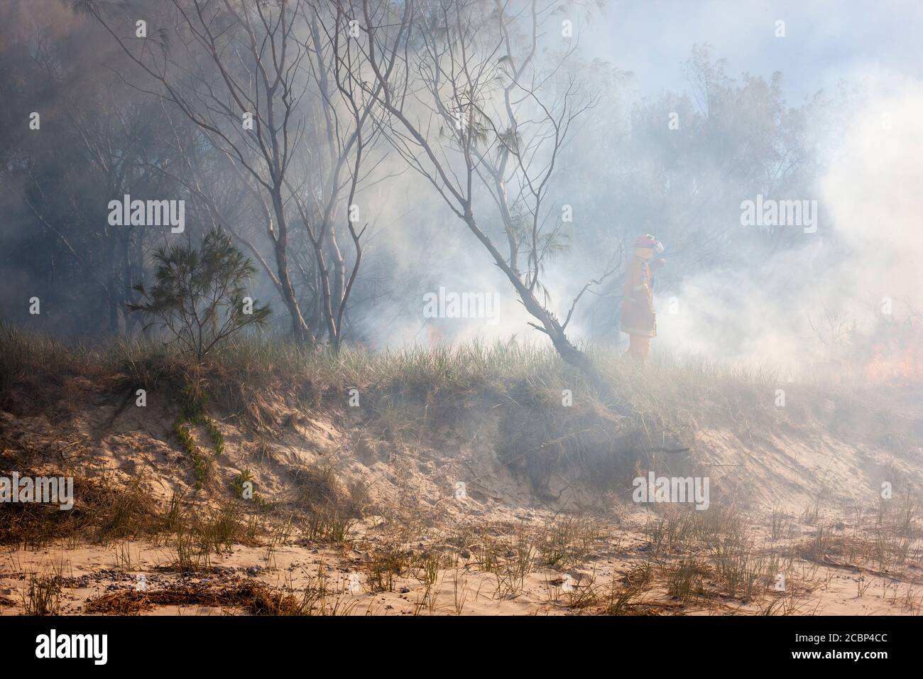 Australia bushfires. Dramatic image from massive fires in Australia ...