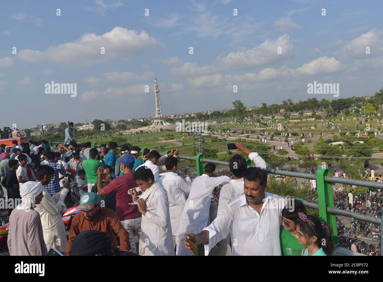 A large numbers of Pakistani people enjoying and celebrating 14th ...