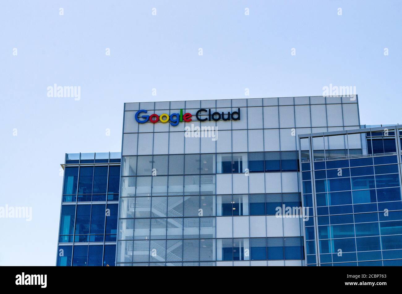 Construction of google offices hi-res stock photography and images - Alamy