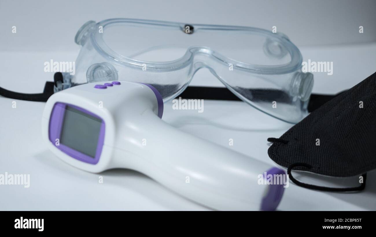 Equipment for medical use during contingency Stock Photo - Alamy
